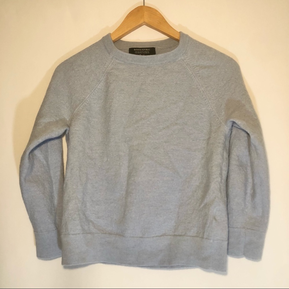 100% Extra Fine Italian Merino Wool Banana Republic S… - Gem